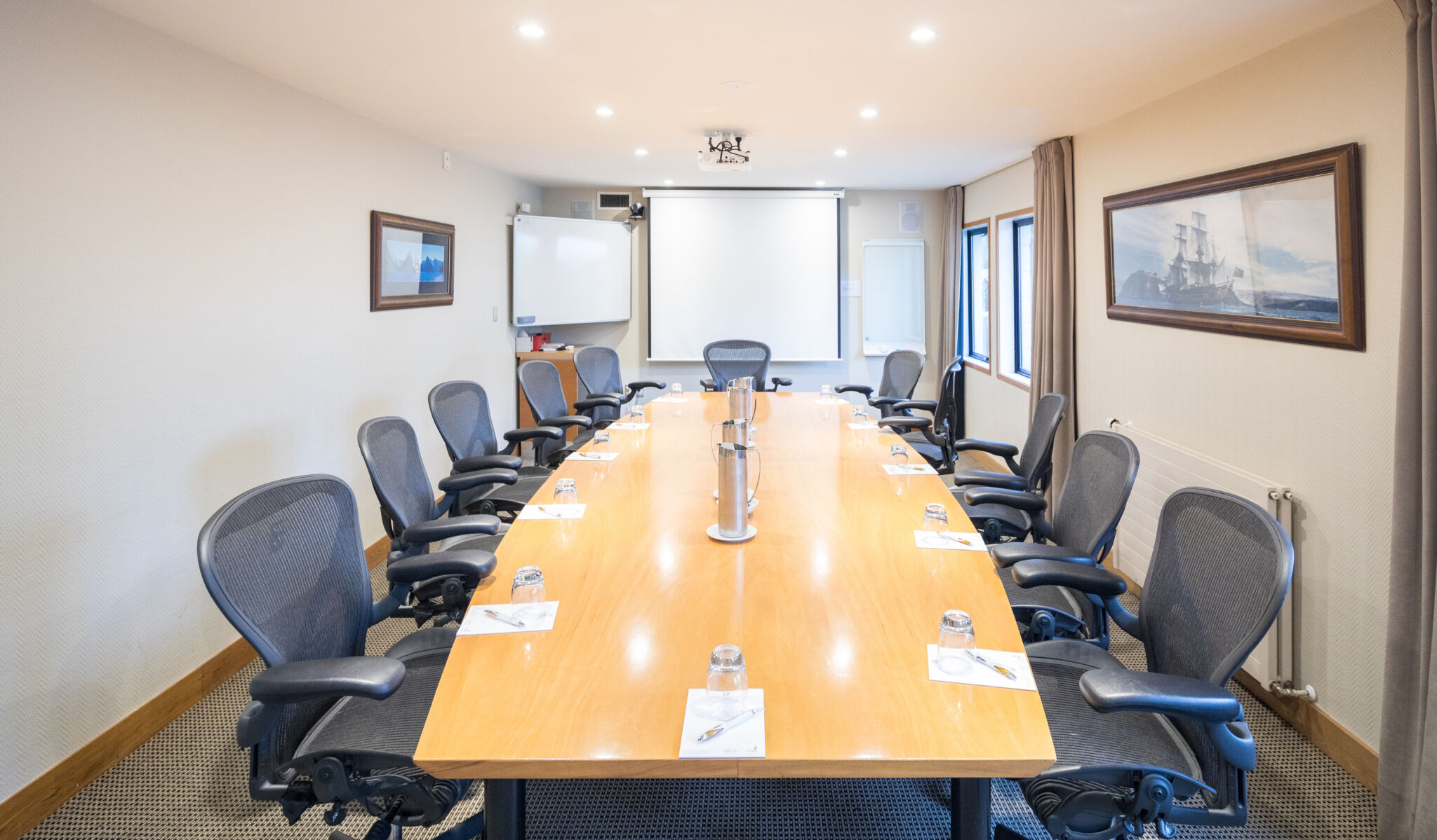 Endeavour Room | Commodore Hotel - Commodore Hotel