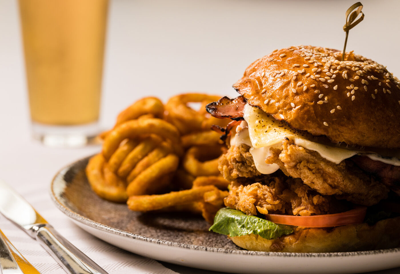 Pattersons Restaurant | Commodore Hotel Christchurch - Commodore Hotel